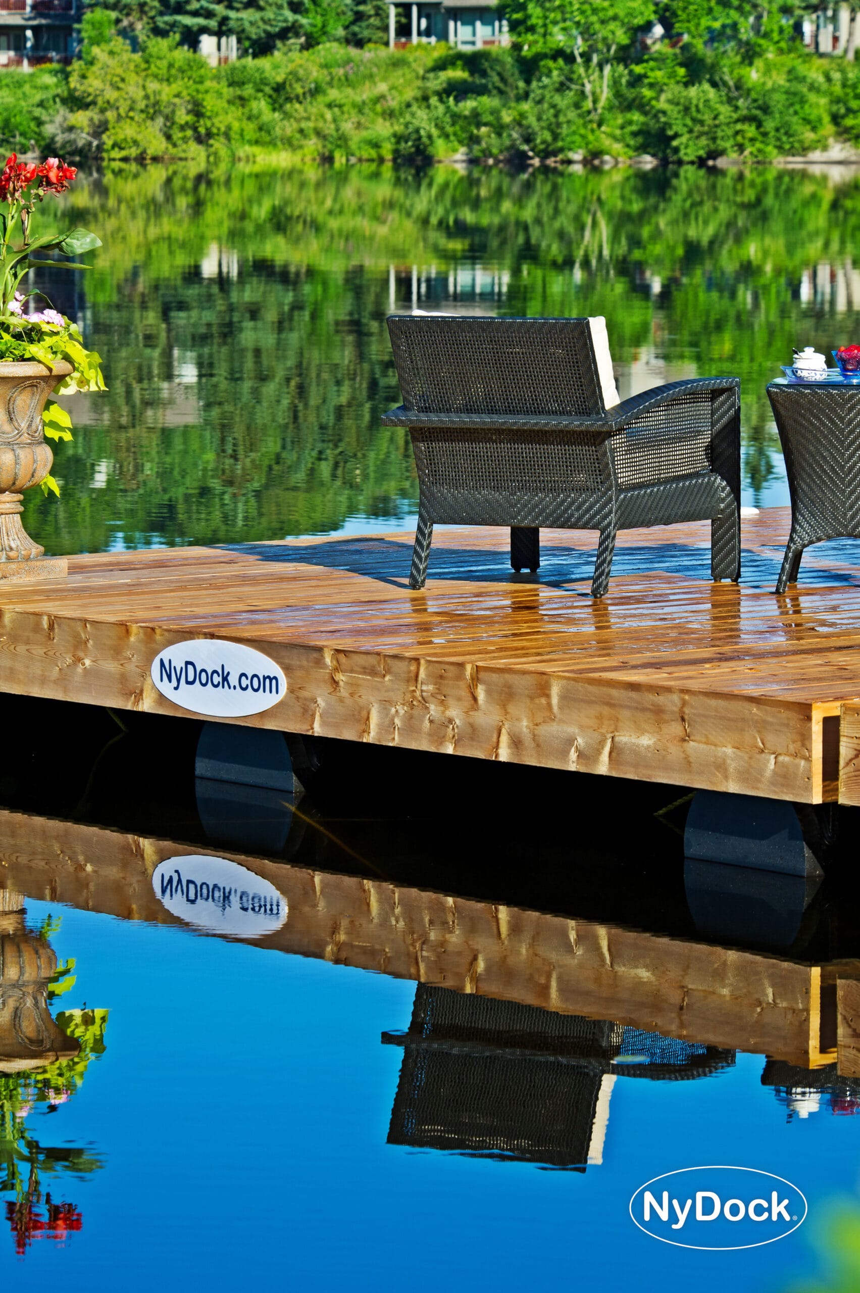 When to Repair or Replace Your Dock: A Homeowners Guide | NyDock