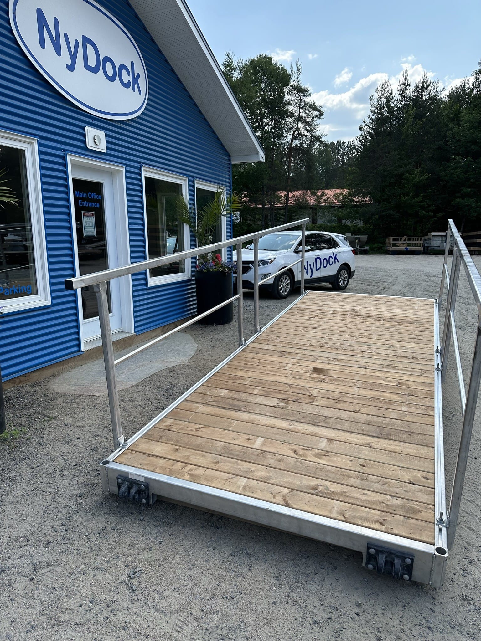 Aluminum-Framed Dock Ramp for Easy Access | NyDock