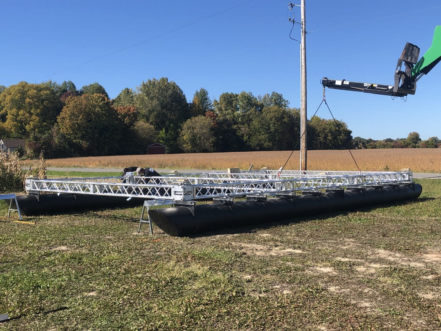 Floating Barges for Equipment & Materials | NyDock