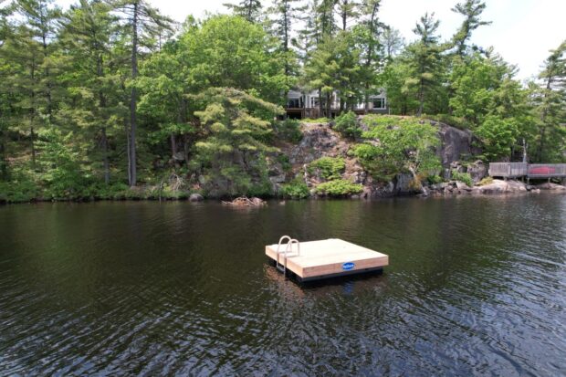 Floating Swim Rafts for Lakes | NyDock